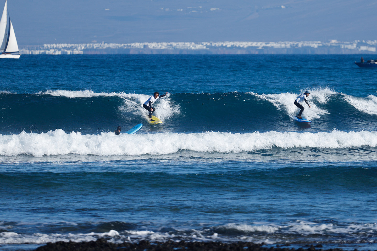 Surfing: unwritten rules among surfers to keep in mind